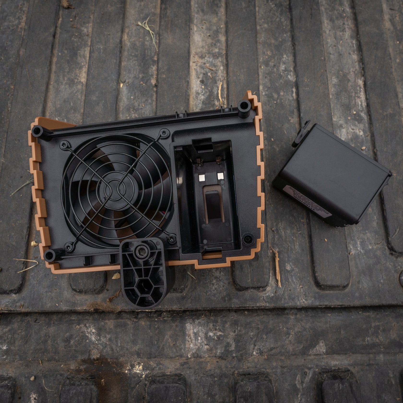 HR230 Scent-Eliminating Ozone Generator(1st Gen)| Ozonics